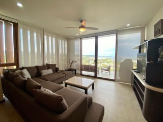 Beautiful condo at alamar